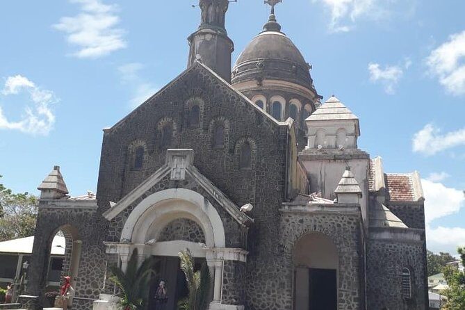 North Island Tour And Martinique Best Secret - The Sum Up