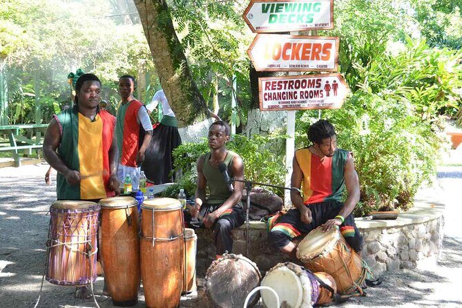 Ocho Rios Bob Marley Nine Mile Tour - Guided Tour with Rastafarian Insight