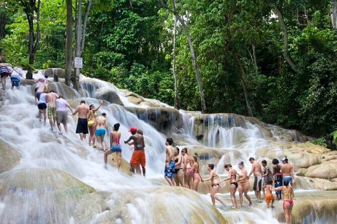 Ocho Rios Jamaica: Dunn's River Falls and River Tubing Combo Tour - Why This Tour Works Well
