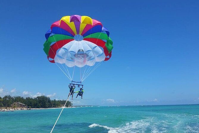 Parasailing and Flyboarding Experience in Uvero Alto - Practical Tips for Travelers