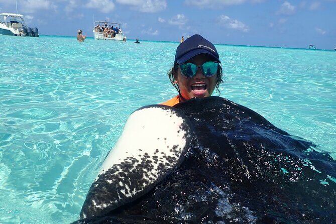 Party Boat Cruise - What Makes This Tour Stand Out?