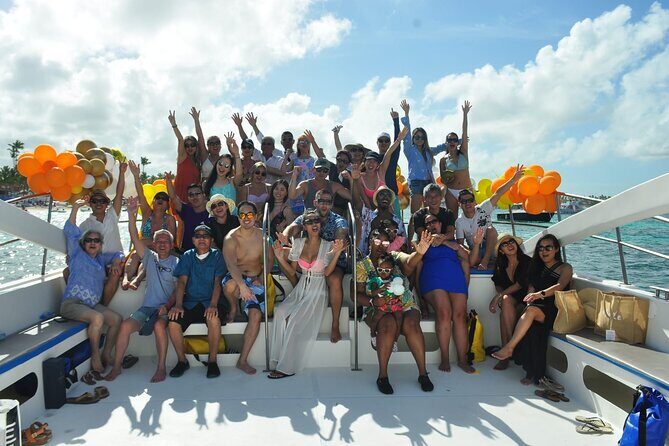 Party Boat - Private groups, snorkeling - Open Bar. - Who Will Love This Tour?