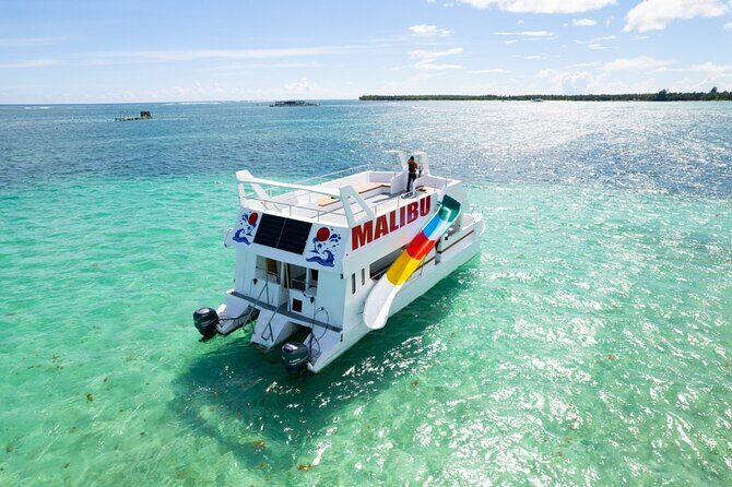 Party boat with open bar and snack including - Analyzing the Tours Value