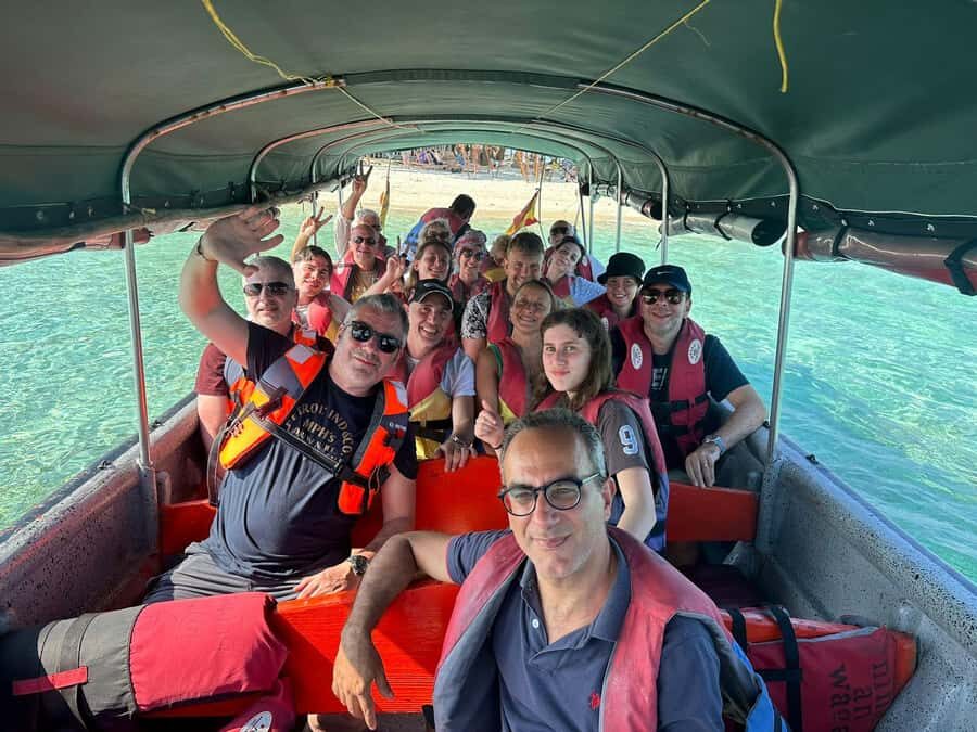 Pelicano Island: San Blas Panama Day Trip & Community Visit - The Guna Yala Territory & Safety Briefing