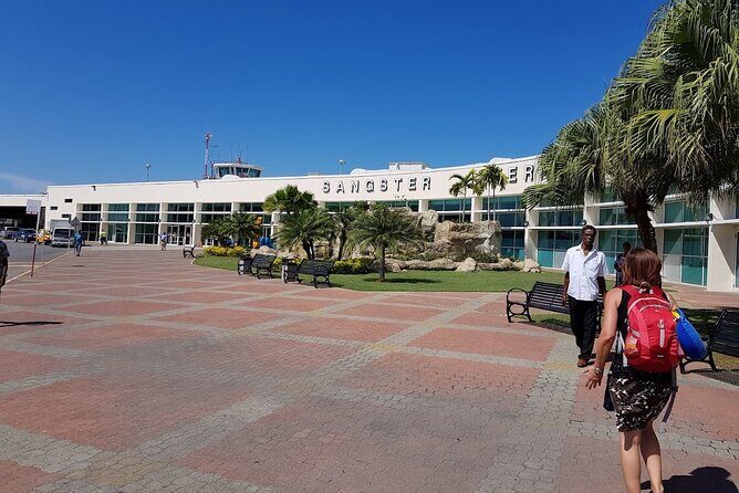 Princess Grand Jamaica Private Airport transfer - The Journey: Sightseeing and Comfort