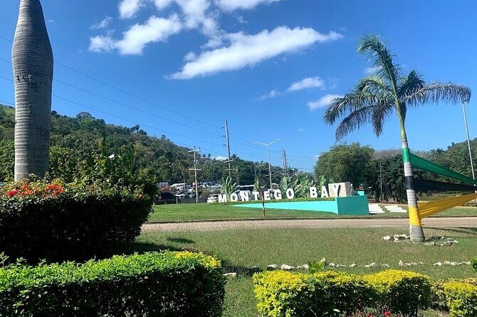 Private Airport Pickup and drop off in Jamaica - The Sum Up