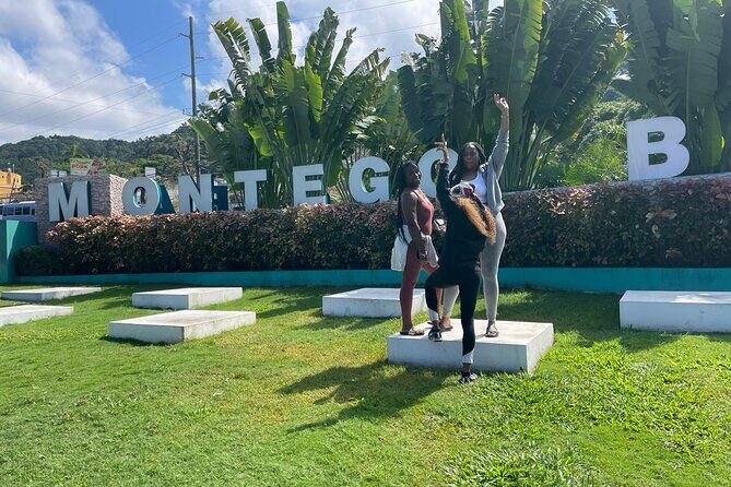 Private Airport Transfer from MBJ to Royalton Blue Waters - What to Expect on the Day