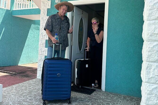 Private Airport Transfer in Saint Lucia - The Drivers and Service Quality