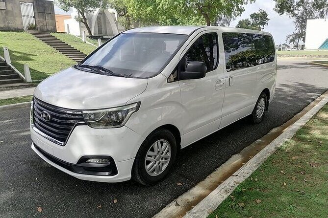 Private Airport Transfer Service To and From Uvero Alto - The Experience: Comfort, Convenience, and Customer Service