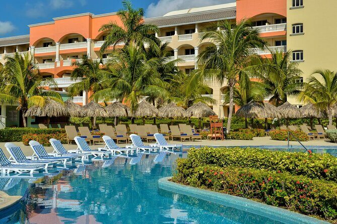 Private Airport Transfer to Iberostar Rose Hall Resort - Who Is It Best For?