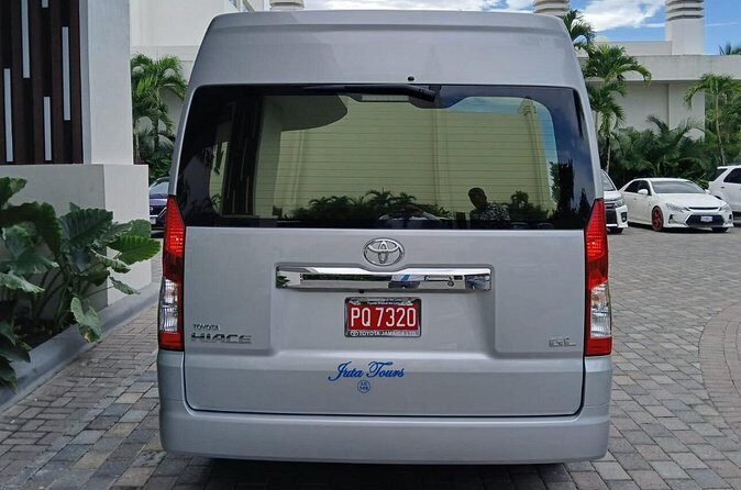 Private Airport Transfers to Royalton Negril - The Route and Key Stops