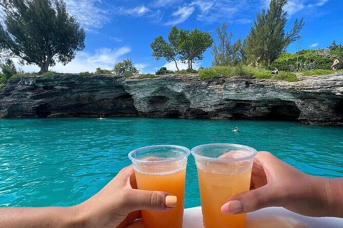 Private Bermuda Boat Charter Cliff Jumping, Islands & Sightseeing - What Makes This Tour Stand Out?