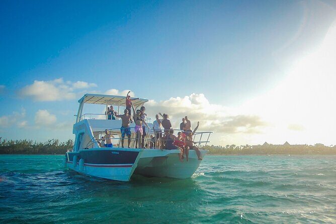 Private Boat Party 3-Hour Tour from Punta Cana - The Experience in Detail