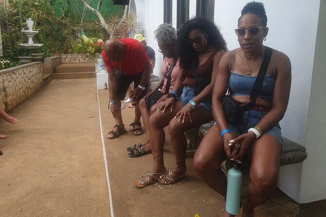 Private Bob Marley 9 Miles / Duns River fall entry fee includes - Is It For You?