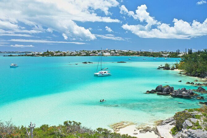 Private Catamaran Charter on Elusive - What the Itinerary Looks Like (and Why It Matters)