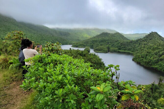 Private Fresh Water Lake, Waterfalls And Hot Springs Excursion - Who Should Book This Tour?