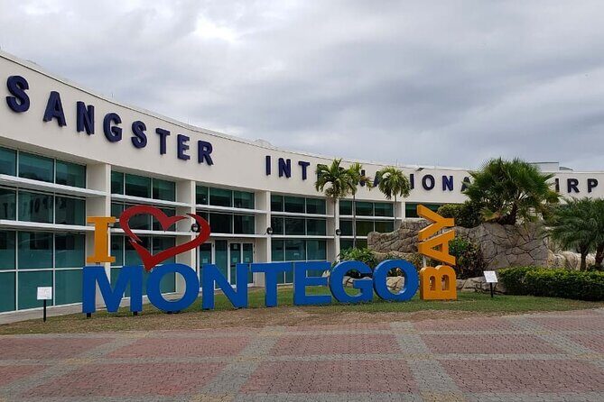 Private Montego Bay Airport/ Port Transfer To Hotels in Negril - What Makes This Transfer Stand Out?