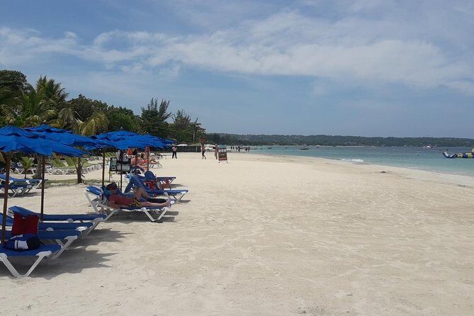 Private Negril Seven Mile Beach Tour from Montego Bay - Beach Vibe Options: Laid-Back or Lively