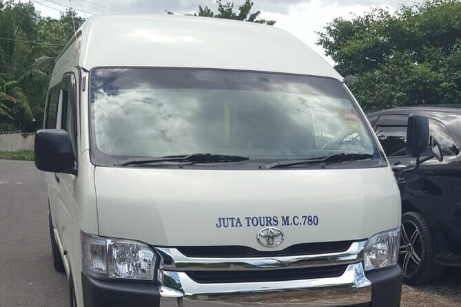 Private One-Way and Roundtrip Airport Transfer to Montego Bay Hotels - The Sum Up