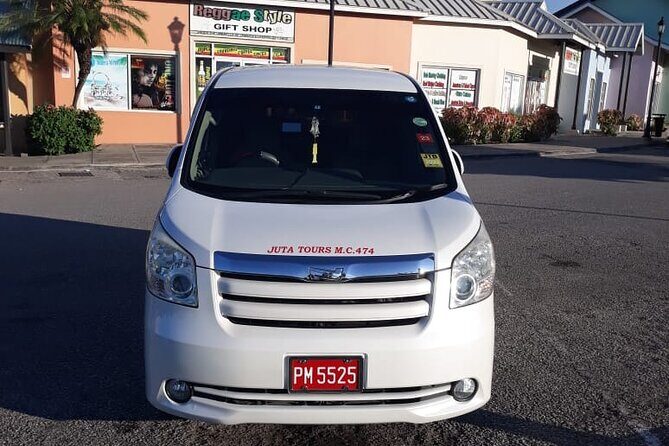 Private One Way or Roundtrip Transfers to Montego Bay Resort - The Benefits of Private Transportation