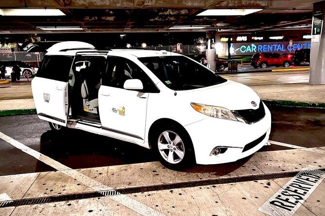 Private One-way Transfer from/to SJU Airport to Rincon Area - An In-Depth Review of the Transfer Experience