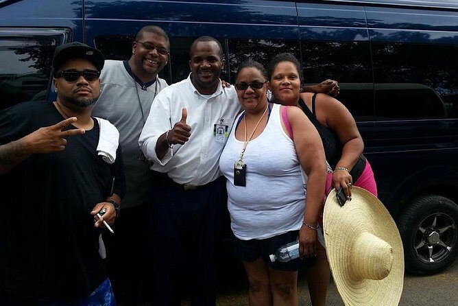 Private Roundtrip Airport Transfer to Resorts in Runaway Bay - Who Is This Transfer Best For?