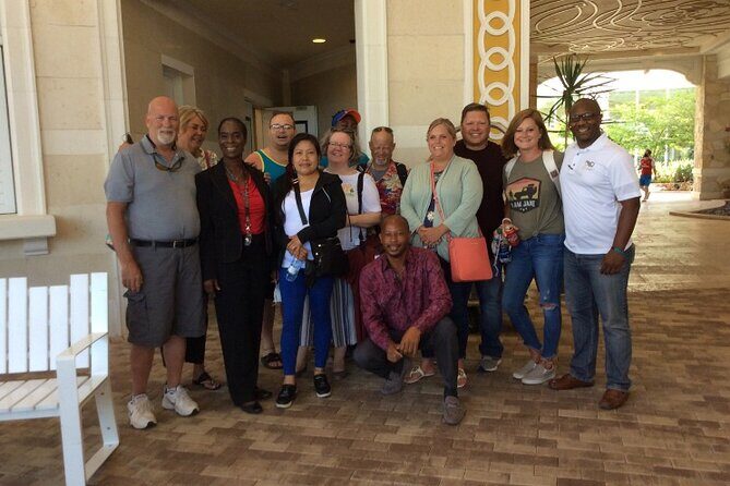 Private Roundtrip Minivan Airport Transfer to Palm Cay - What Sets This Service Apart?