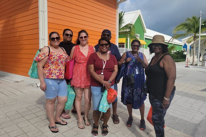 Private Sightseeing Tour Around Nassau by Bus - Meeting Points and Practical Details