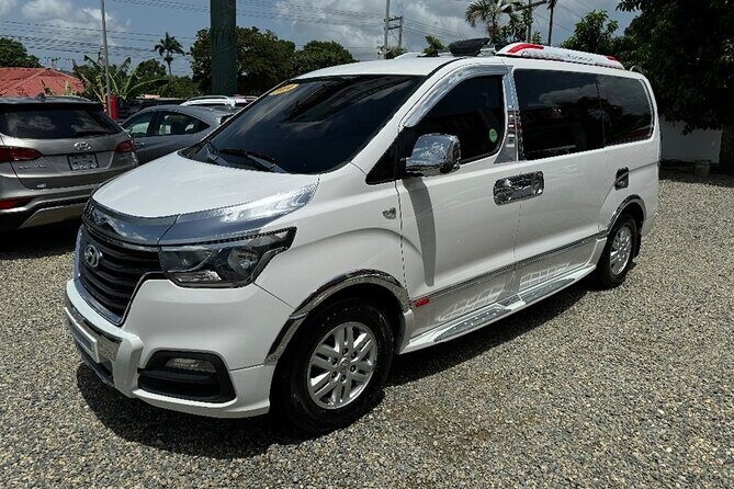 Private taxi from or to hotels in Punta Cana and Bávaro or Airport - Who Will Benefit Most from This Service?