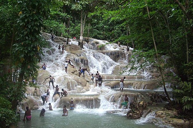 Private Tour From Ocho Rios To Dunn's River Falls Tubing and Shopping - Authentic Insights From Travelers
