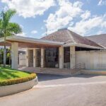 Private Transfer between Hedonism ll Resort and Airport - Meeting Points and Convenience