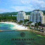 Private Transfer from Montego Bay Airport to Montego Bay Hotels - Vehicle and Amenities