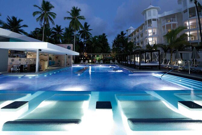 Private Transfer Punta Cana Airport to/from Riu Palace Macao - The Practicalities and What You Should Know