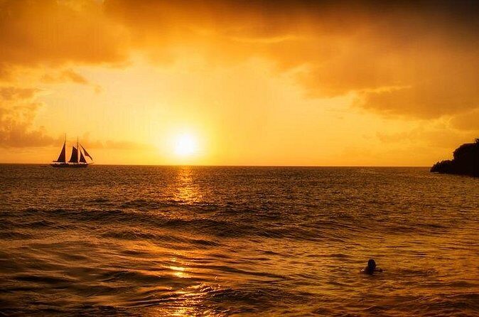 Private Tropical Gondola Dinner Cruise Simpson Bay - What Travelers Say