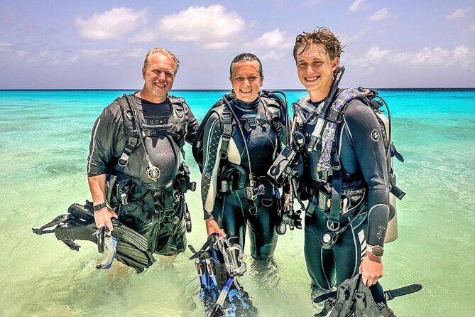 Private Two-Tank Shore Dive for Solo Cruise Travelers in Bonaire - Authentic Underwater Encounters in Bonaire