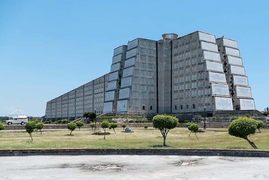 Private:Santo Domingo: Street Tour with Local Guide - The Itinerary: What to Expect