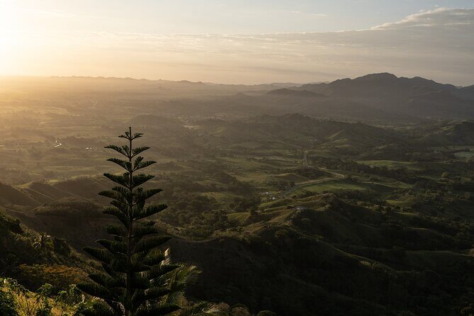 Professional photoshoot at the Redonda mountain & El Limon Beach - Who Will Love This Tour?