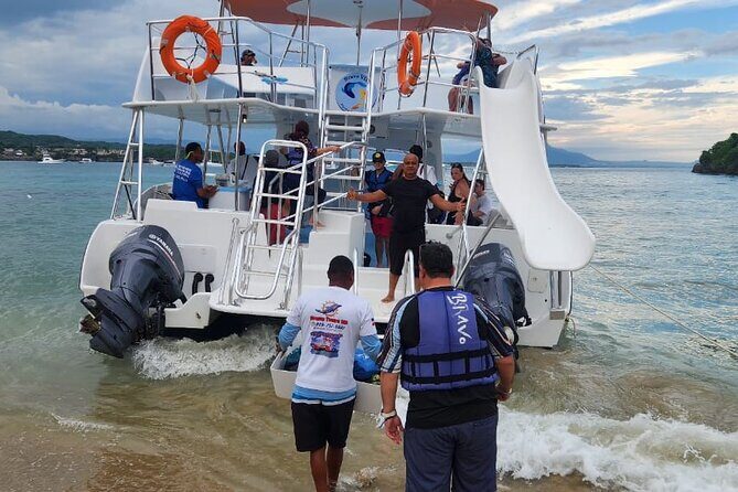Puerto Plata : Party Boat Catamaran to Sosúa Bay - Breaking Down the Tour