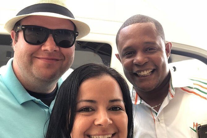 Punta Cana Airport to MELIA CARIBE BEACH in PUNTA CANA R/T - What Do the Reviews Say?