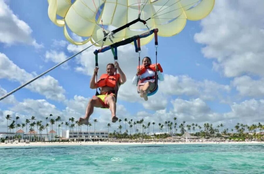 Punta Cana: Parasailing Experience with Round-Trip Transfer - Why This Tour Works for Travelers