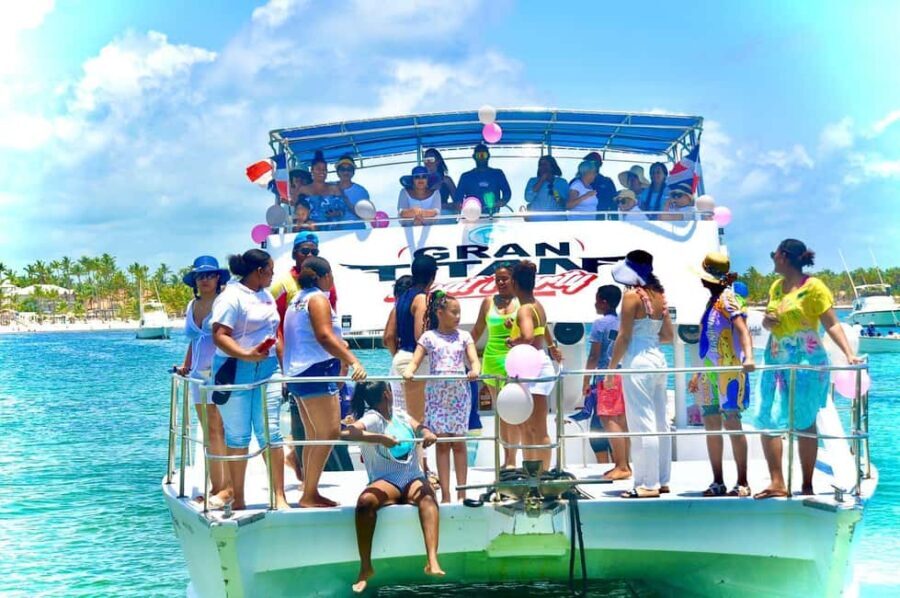 Punta Cana: Party Boat with Open Bar and Snorkeling - The Itinerary in Detail