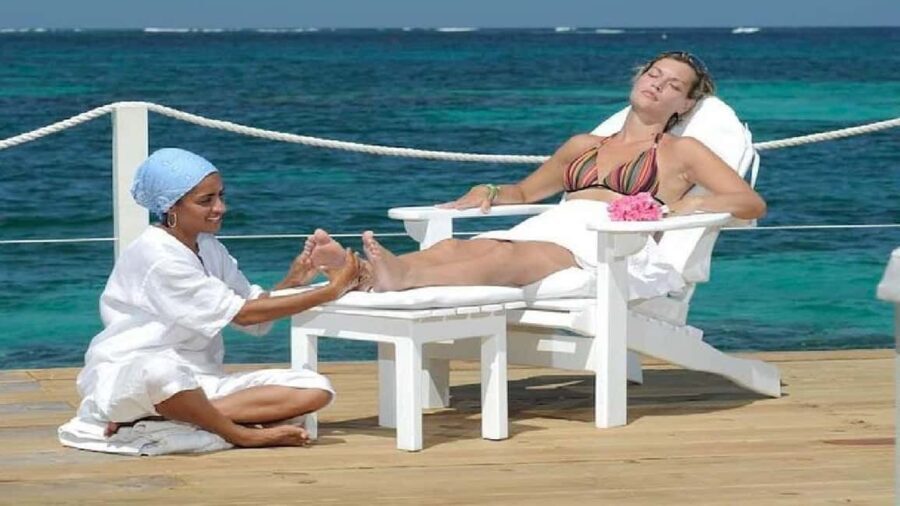 Punta Cana: Reef Explorer Snorkeling and Massage Tour - What the Tour Includes and How It Works