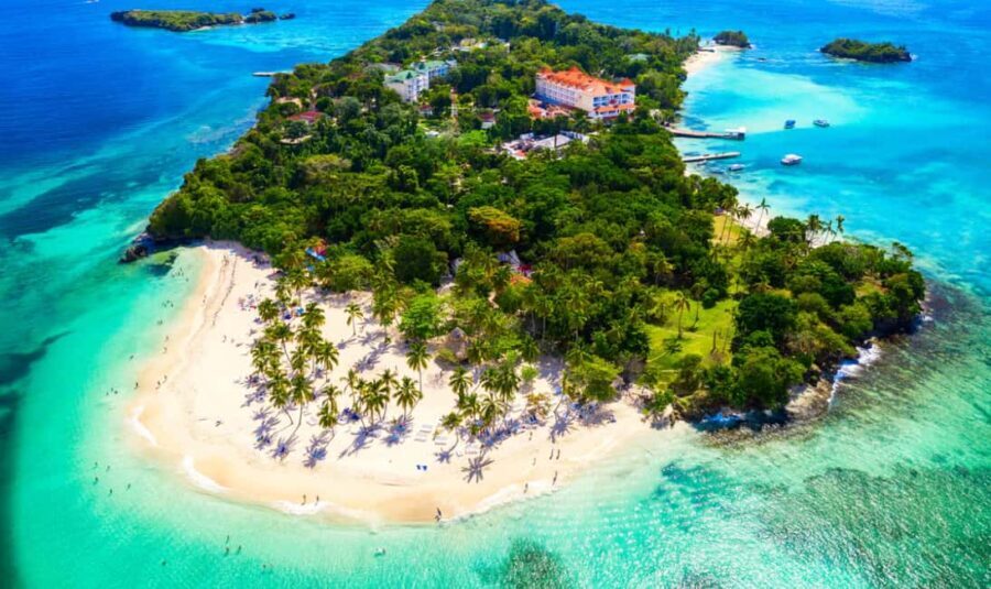 Punta Cana: Samaná Cayo Levantado & El Limón Waterfall Tour - Transportation and Group Size