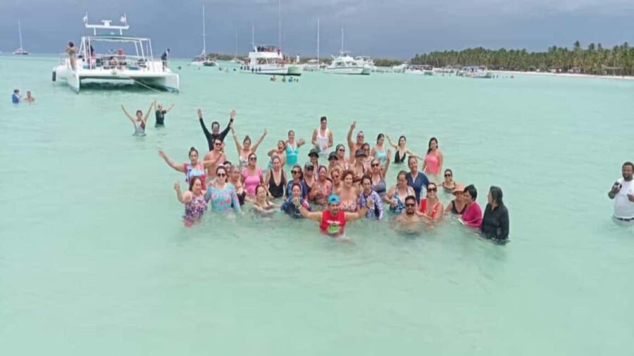 Punta Cana: Saona Island Tour with Lunch and Drinks - What to Expect on Your Saona Island Adventure