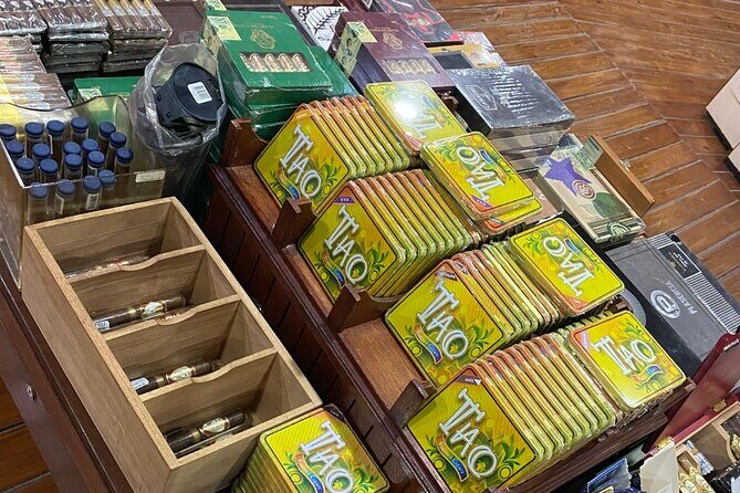 Punta Cana Shopping Tour Local Markets and Souvenirs - Authenticity and Culture