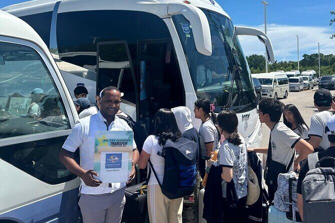Punta Cana to La Romana Minivan Airport Transfers - The Drive: Comfort, Safety, and Punctuality