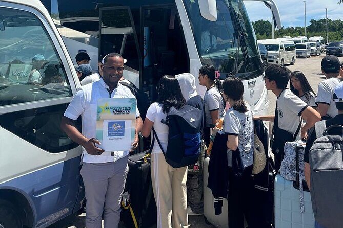 Punta Cana to Uvero Alto Minivan Airport Transfers - An In-Depth Look at Punta Cana to Uvero Alto Transfers