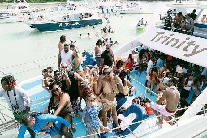 Punta Cana Ultimate Hip Hop Party Boat with Open Bar *Only Adults - Who Will Love This Tour?