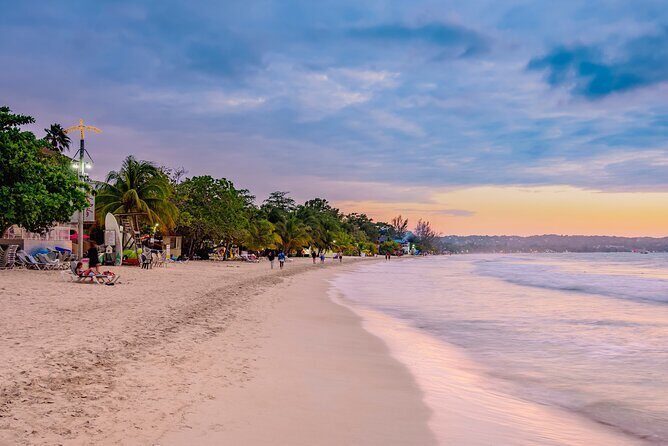 Ricks Cafe with 7 Mile Beach Private Tour from Montego - Logistics and Practical Details