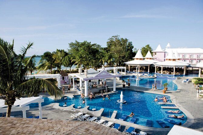 Riu Palace Tropical Bay Resort Private Airport Transfer - The Value of Comfort and Convenience